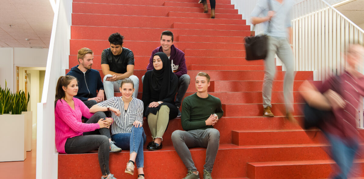 Hogeschool UCLL | De Vlaamse Hogescholenraad